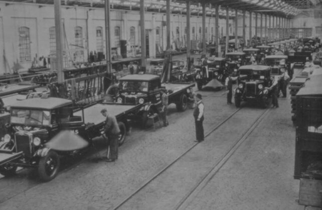 Building trucks in Wolverton Works - Living Archive