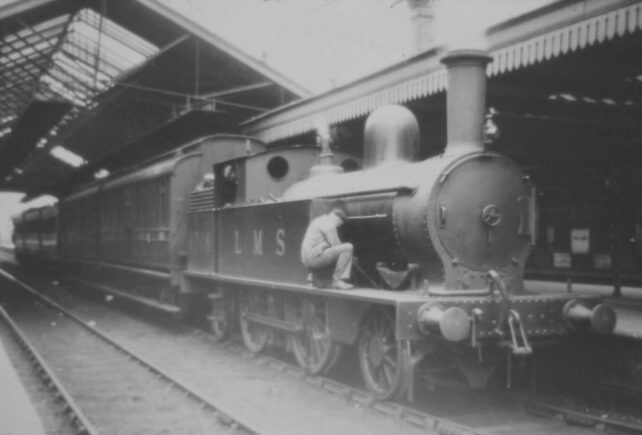 Webb Tank Engine No6708 LMS - Living Archive